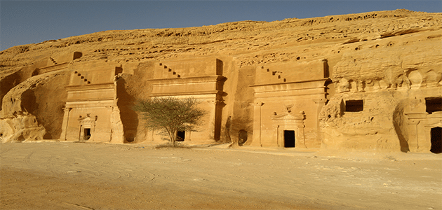 Al-Ula city is the most famous historical monument in Saudi Arabia ...